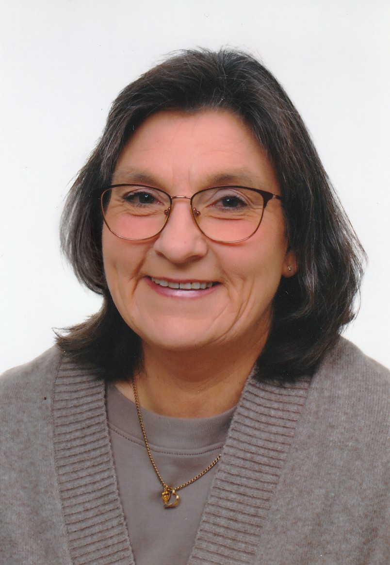 Angela Brunner - Lehrstuhl für Business Analytics and Sustainability